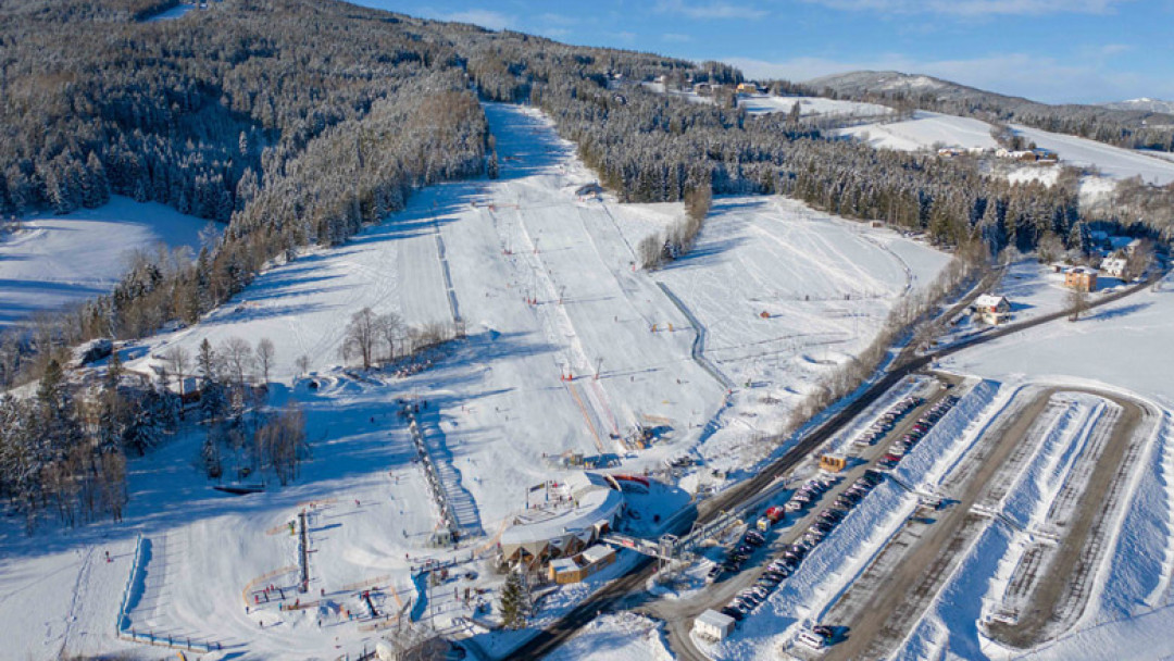 Familienskiland der Wexl Arena – Freier Eintritt mit der NÖ-CARD